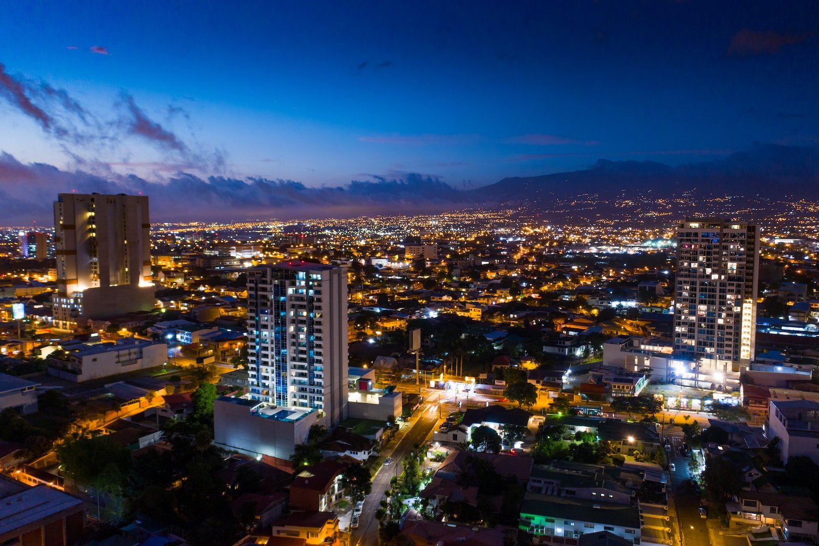 A Guide to Moving to San José, Costa Rica